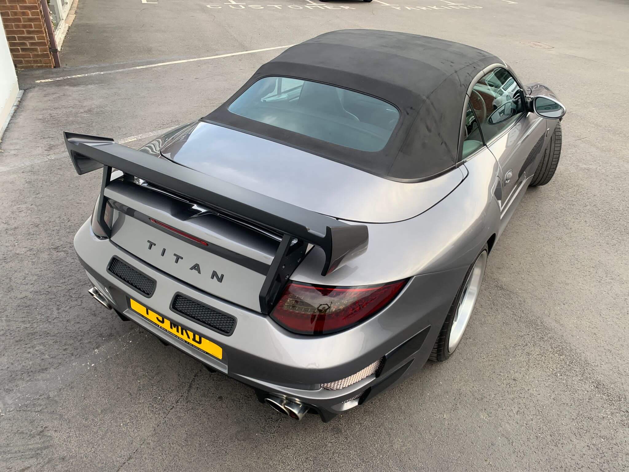 TITAN PORSCHE 991 CARRERA 4 S - Benz Bavarian